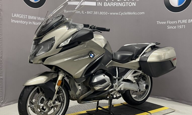 2016 BMW R1200RT | Used Motorcycle For Sale | Barrington, IL - Cycle Werks