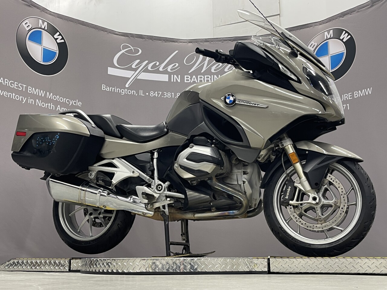 2016 BMW R1200RT | Used Motorcycle For Sale | Barrington, IL - Cycle Werks